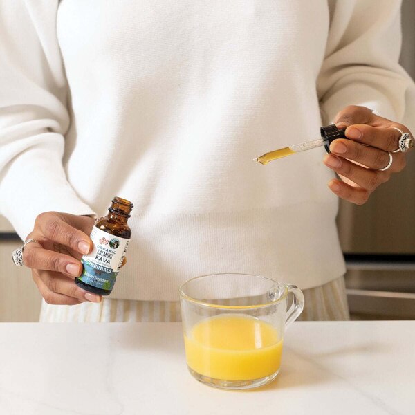 Organic Calming Kava Liquid Drops | MaryRuth's Wholesale